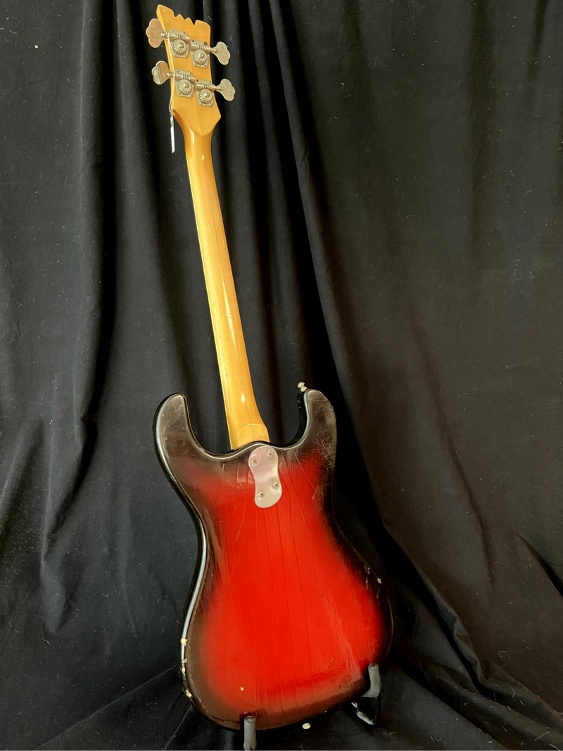 Mosrite The Ventures Bass (1970) Sunburst | Spiritwood Acoustic