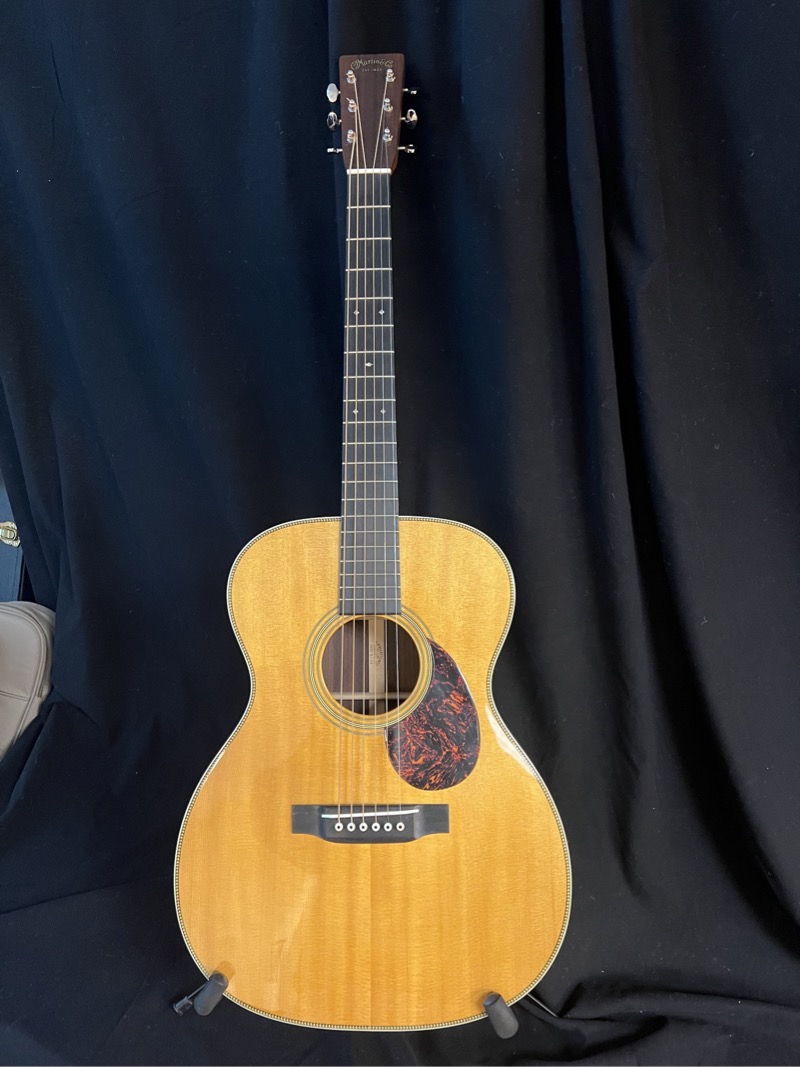 Martin OM-28V | Spiritwood Acoustic